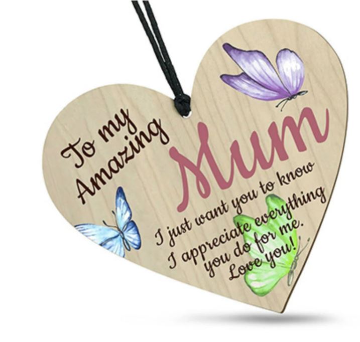 Amazing Mum Wooden Gift Plaque – playspy
